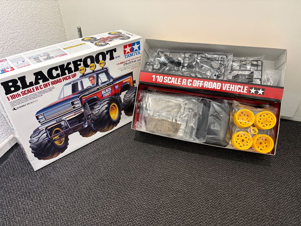 Tamiya Blackfoot Monster Truck - Neu, ungeöffnet & komplett (Neu und ...