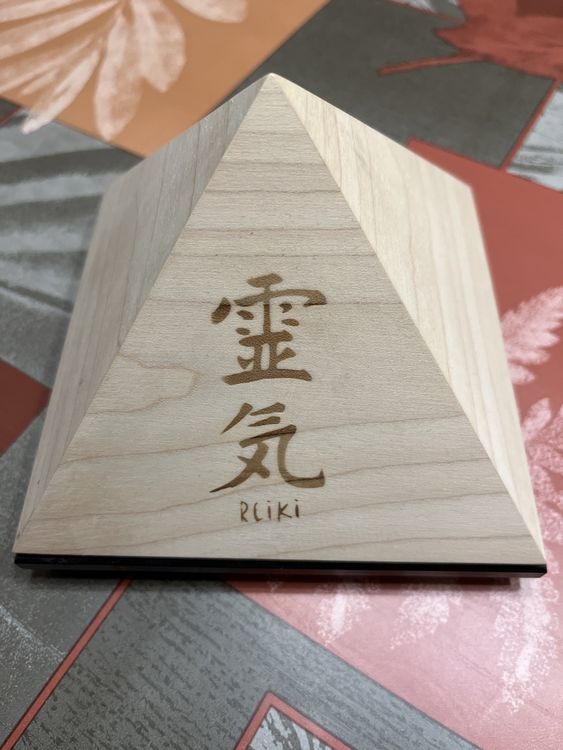 REIKi Timer Pyramide | Kaufen auf Ricardo