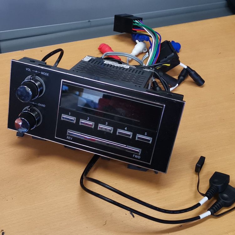 Retro Radio 1.5 DIN | Kaufen auf Ricardo
