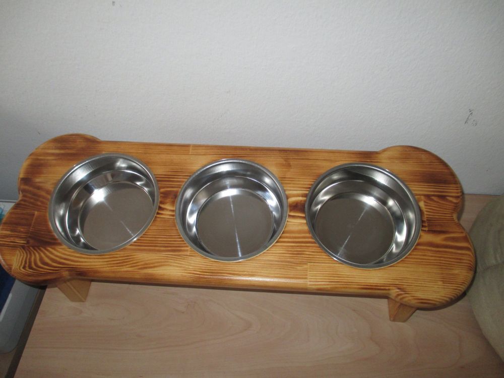 3ER HUNDE FUTTERSTATION MASSIV HOLZ FABRIKNEU (Neu und originalverpackt ...