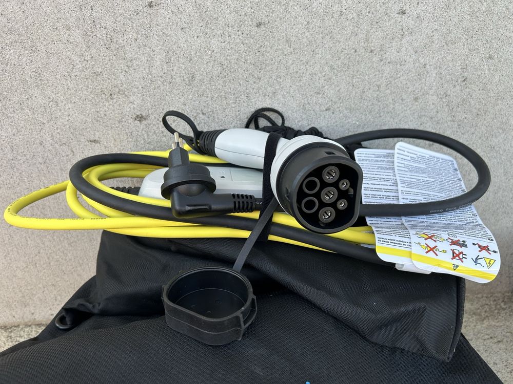 Original VW Ladekabel Universal für 230V Steckdose E-Auto (Neu und ...