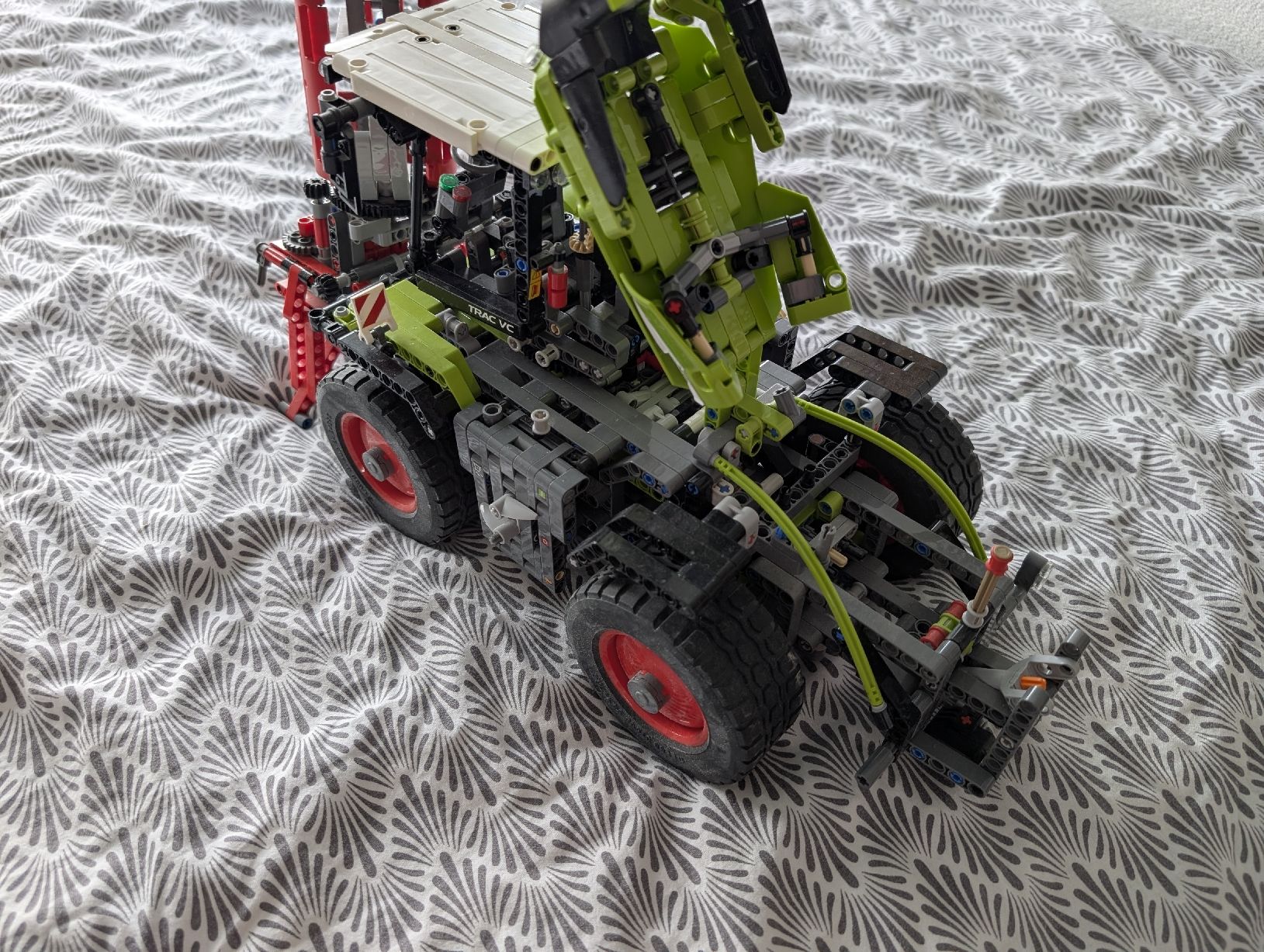 Lego tracteur CLAAS xerion 5000 (#42054) (Gebraucht) in Courtepin für ...
