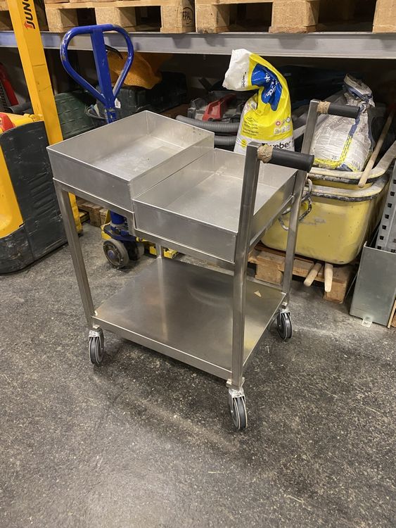 Rollwagen aus Chromstahl ab 1.- (Gebraucht) in Wabern für CHF 22 – nur ...