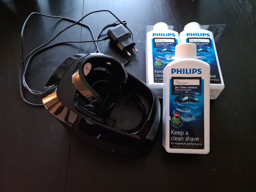 Philips Reinigungsstation RQ1008 (Gebraucht) in Erstfeld für CHF 10 ...