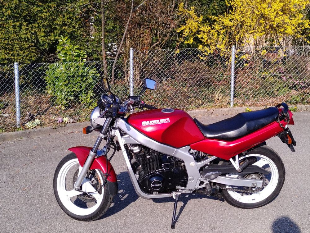 Die Suzuki Gs 500 Ein Zeitloser Klassiker Mit Eleganz Und Charme