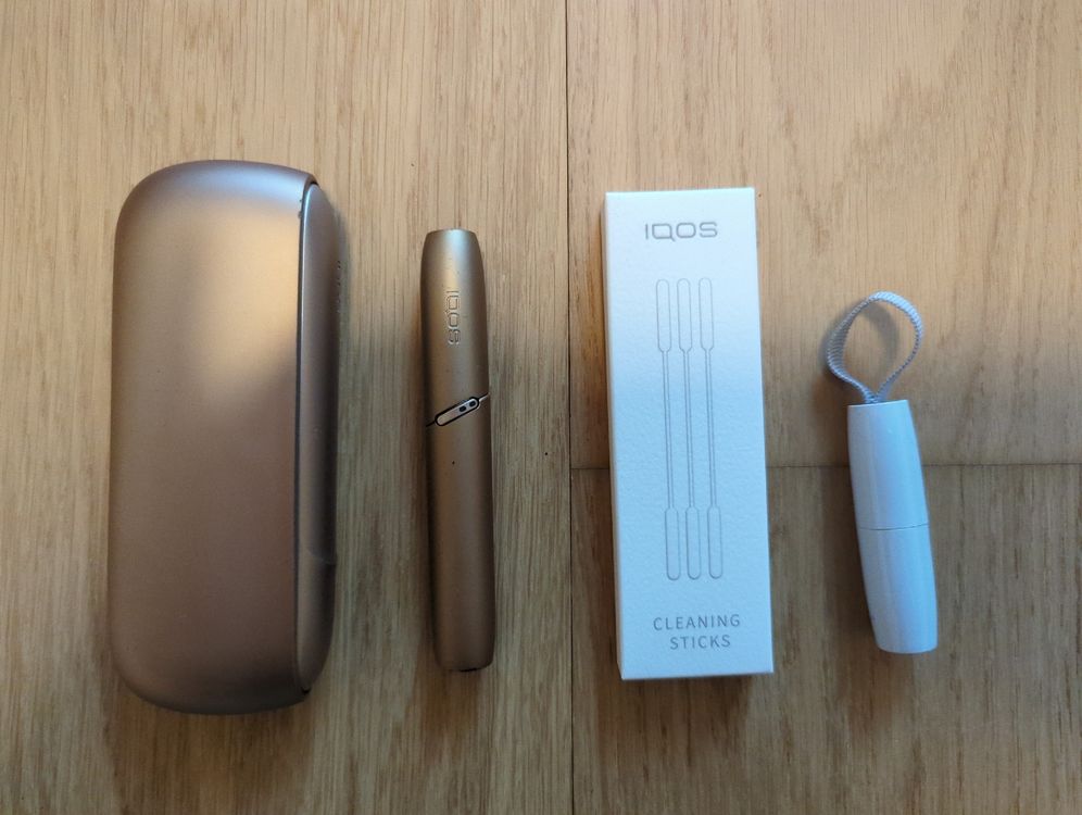 IQOS 3 HEETS Gerät in Gold inkl. Putzzubehör | Kaufen auf Ricardo