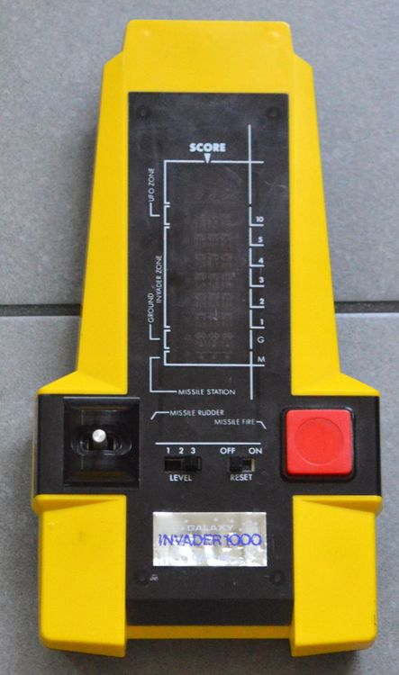 Galaxy Invader 1000 Konsole / console (Gebraucht) in Collonges für CHF ...