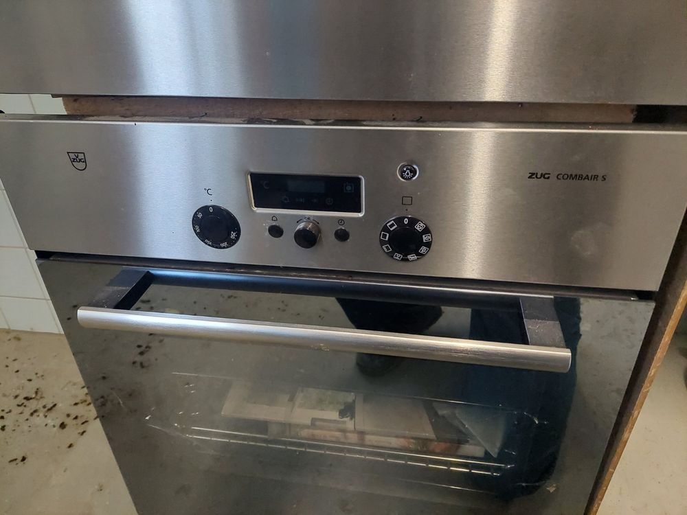 Backofen und Steamer von V-Zug, Combair S und Combi-Steam SL | Kaufen ...