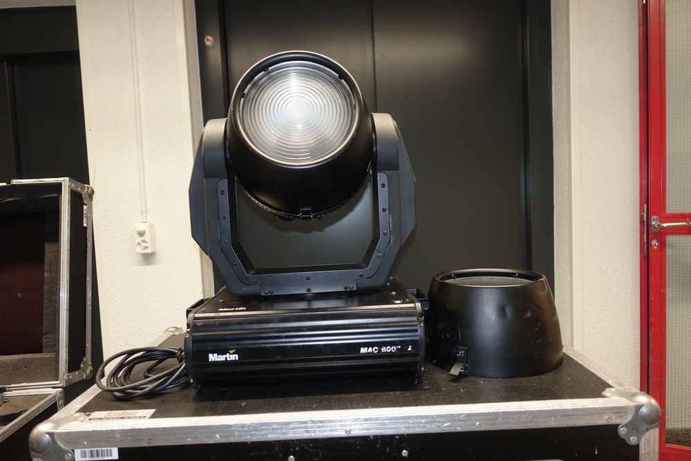 2x Martin Mac 600 Moving Head Wash inkl. Case und Zubehör (Gebraucht ...