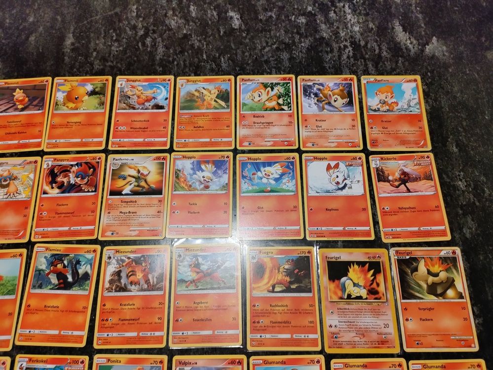 Pokemon Karten. 53 Feuer Pokemon. Fast alles Starter | Kaufen auf Ricardo