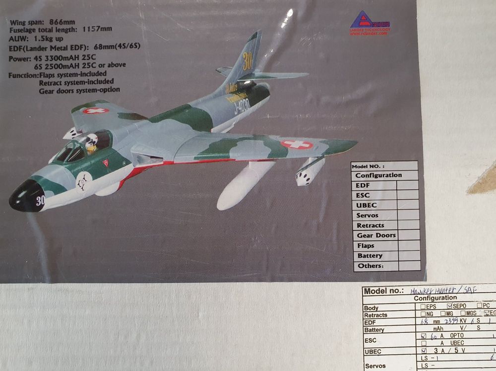 Lander Hawker Hunter 70mm EDF Jet 4-6S w / Retracts & Flaps (Neu und ...