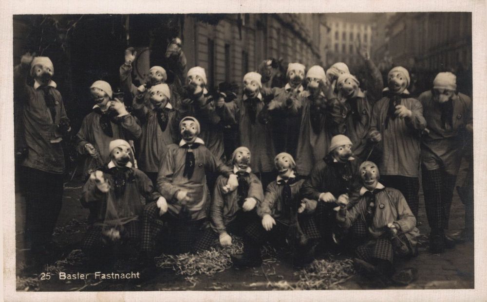 Basler Fastnacht 1930. Werbekarte Foto-Jeck (Gebraucht) in Bronschhofen für CHF 14 – mit ...