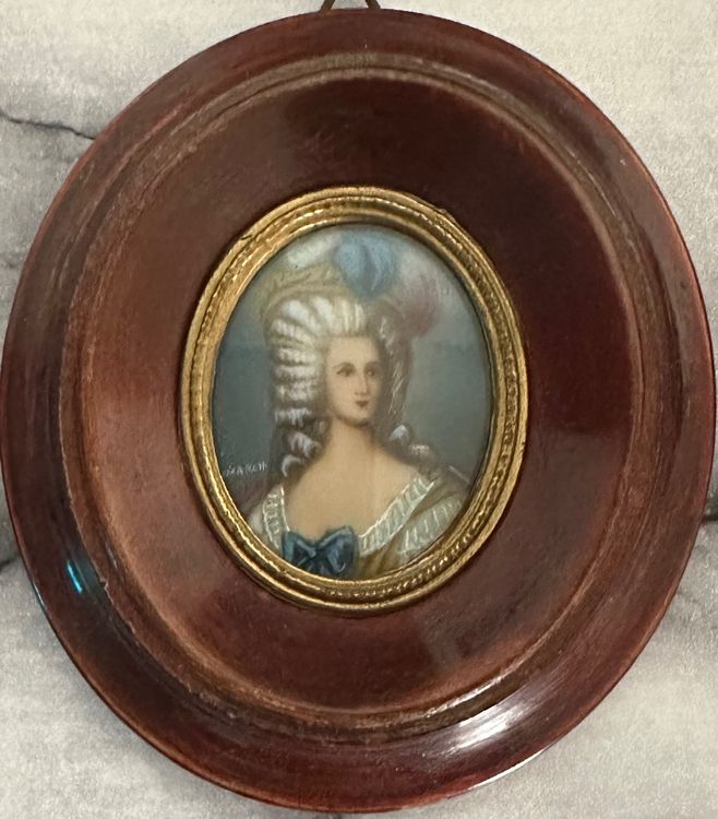 Antike Miniatur Portrait Gemälde Signiert (Gebraucht) in Hochdorf für CHF 5 – mit Lieferung auf ...