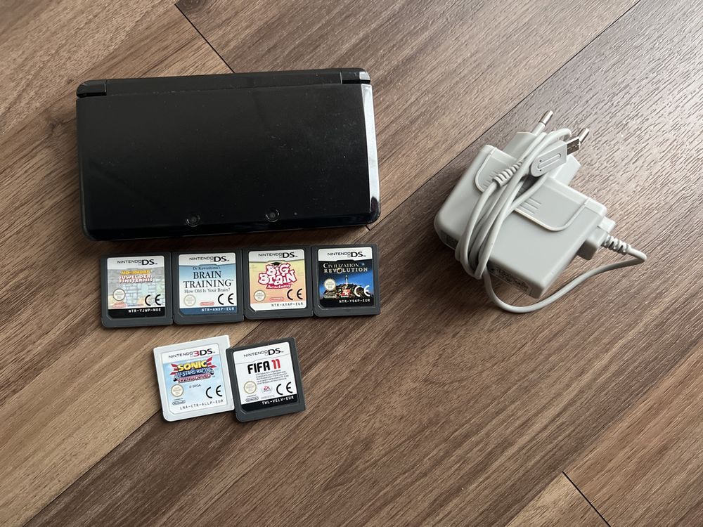 Nintendo 3DS + 6 Spiele (Gebraucht) in Gossau SG für CHF 60 – mit Lieferung auf Ricardo kaufen