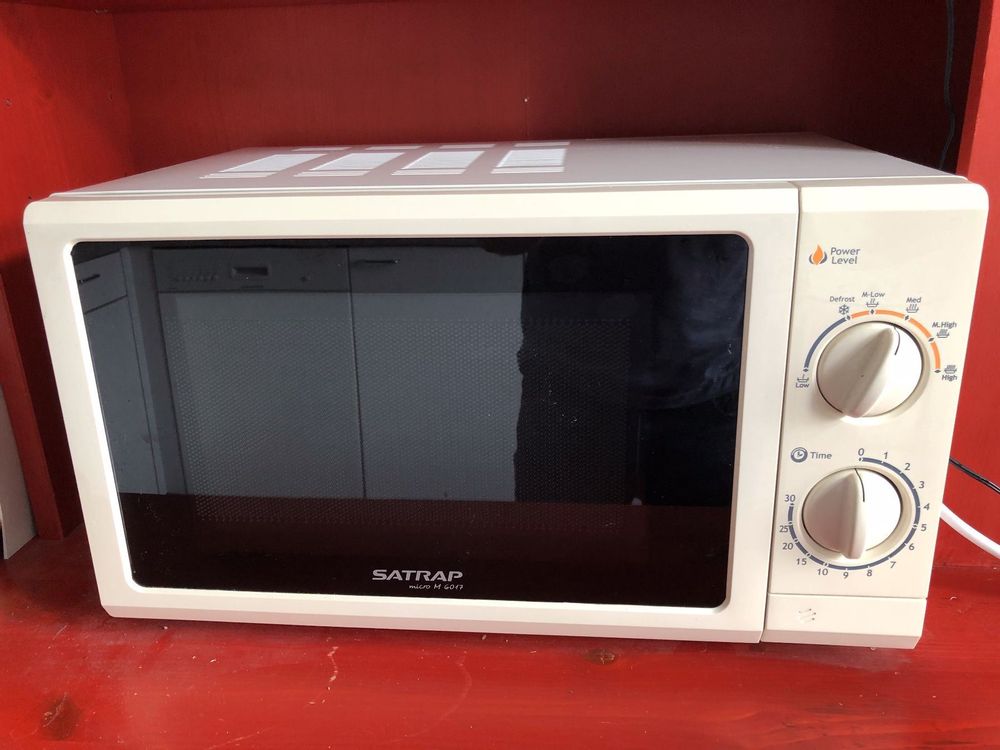 Mikrowelle Satrap (Coop) (Gebraucht) in Wettingen für CHF 1 – nur ...
