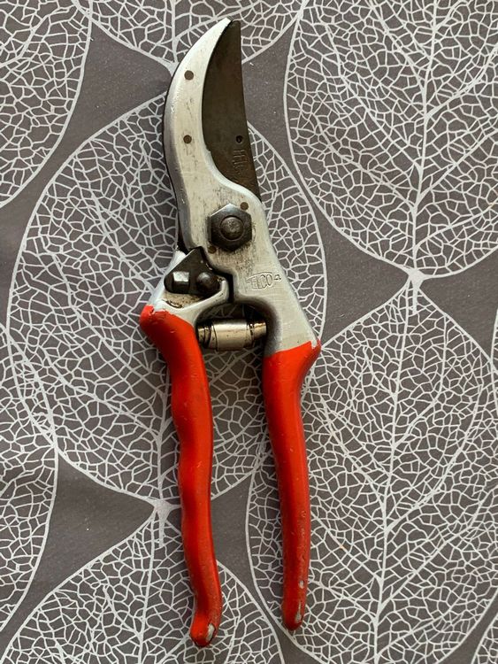 Felco 4 Gartenschere (Gebraucht) in Burgdorf für CHF 24 – mit Lieferung ...