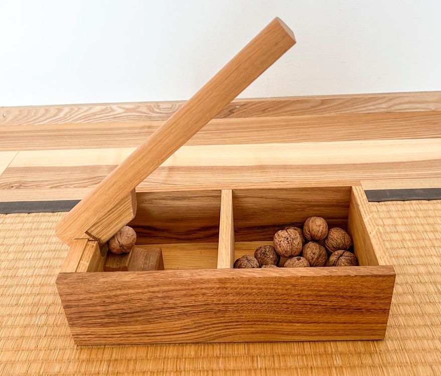 Nussknacker aus Holz (Neu (gemäss Beschreibung)) in Basel für CHF 20 ...