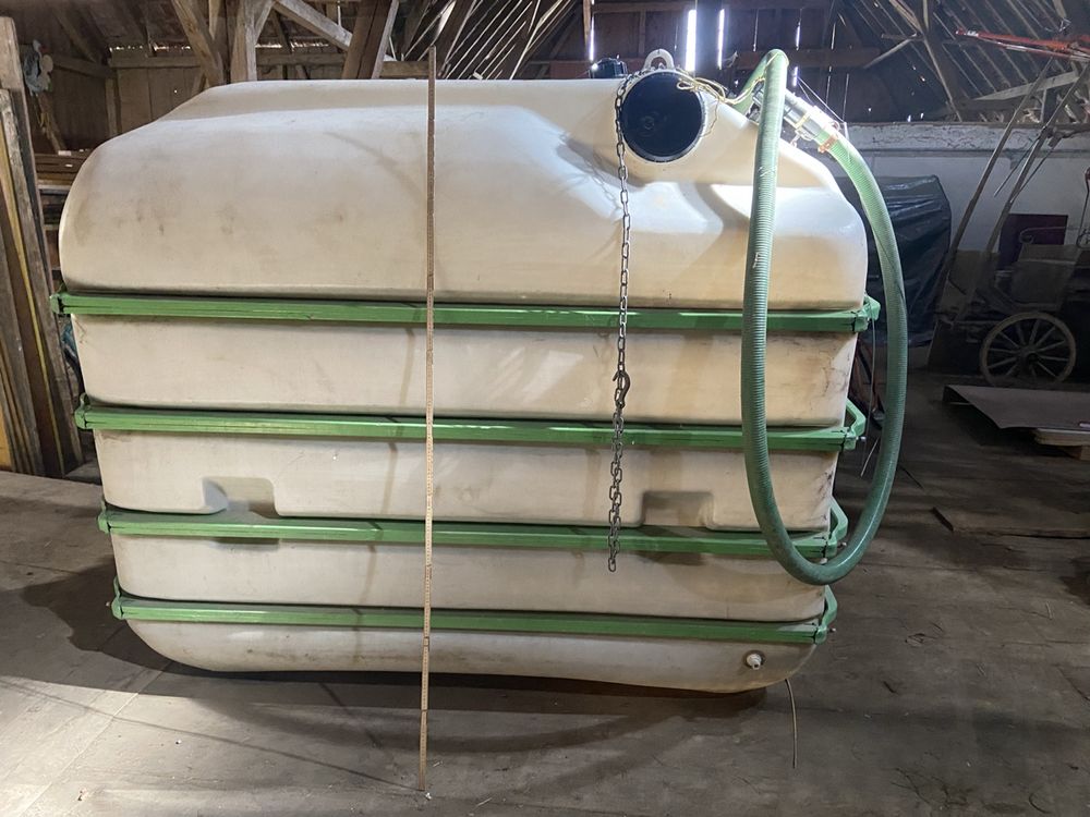 Tank 5000l (Defekt) in Balm b. Günsberg für CHF 274 – nur Abholung auf ...