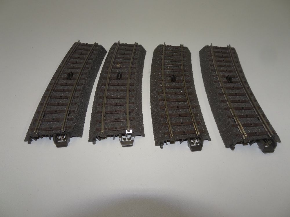 4 Märklin C-Gleis Schienen Schaltgleis HO 24294 (Gebraucht) in ...