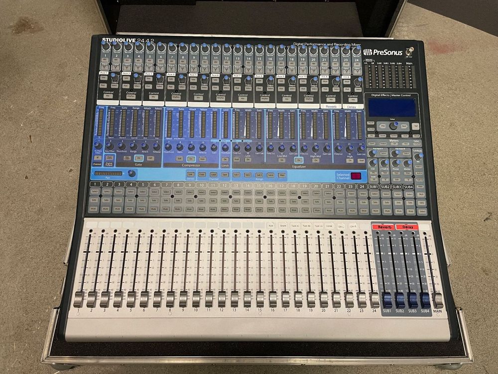 StudioLive 24.4.1 inkl. Profi Case | Kaufen auf Ricardo