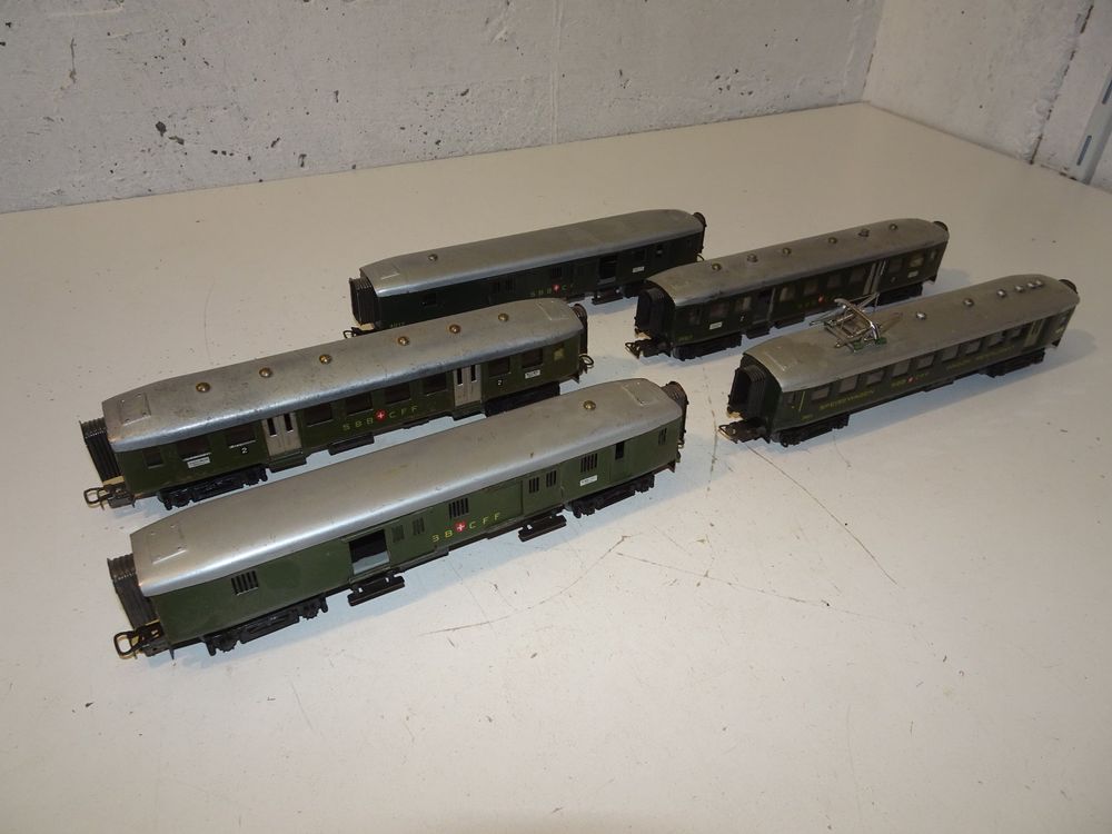5 Märklin Personenwagen SBB Blech Drehflügeltür u.a. HO (Gebraucht) in Emmenbrücke für CHF 30.9 ...