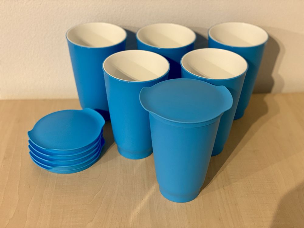 Tupperware - 6 verschliessbare Becher á 450ml + 6 Löffel (Neu und originalverpackt) in Worben ...
