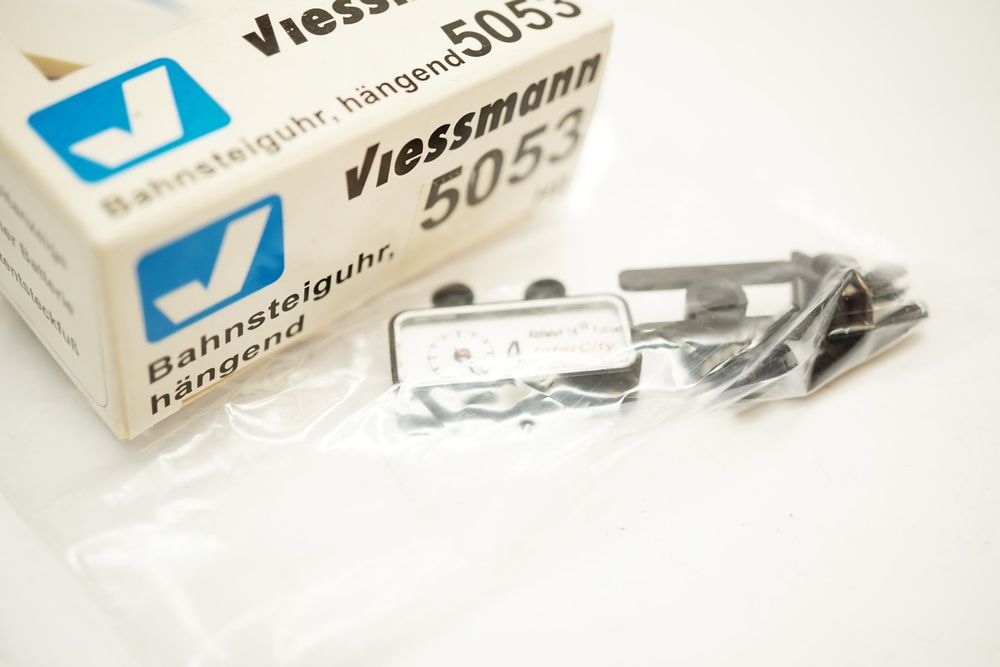 lastrun † 1œ Viessmann 5053 Bahnsteiguhr hängend (Gebraucht) in für CHF ...