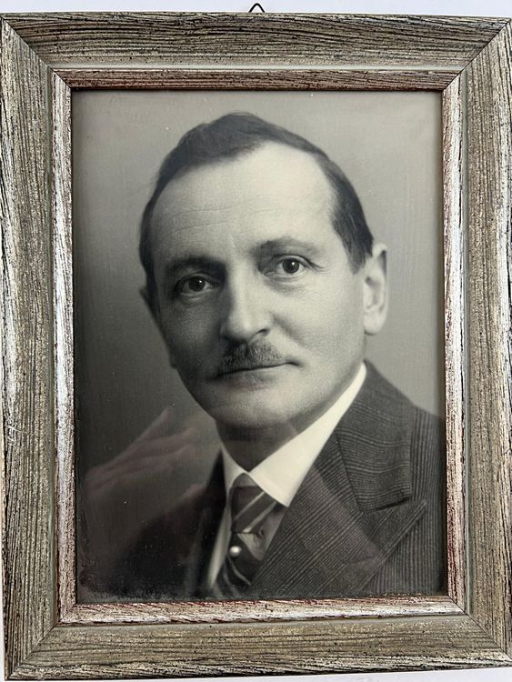 Arthur James Cook (1883 –1931) Fotografie (Gebraucht) in Neuhausen am Rheinfall für CHF 5 – mit ...