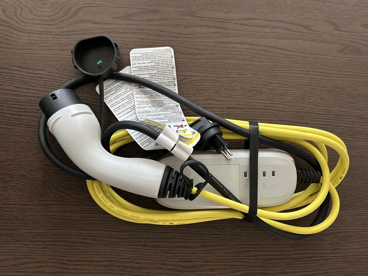 Volkswagen id3 id4 Original Ladekabel für 230V Steckdose E-A | Kaufen ...