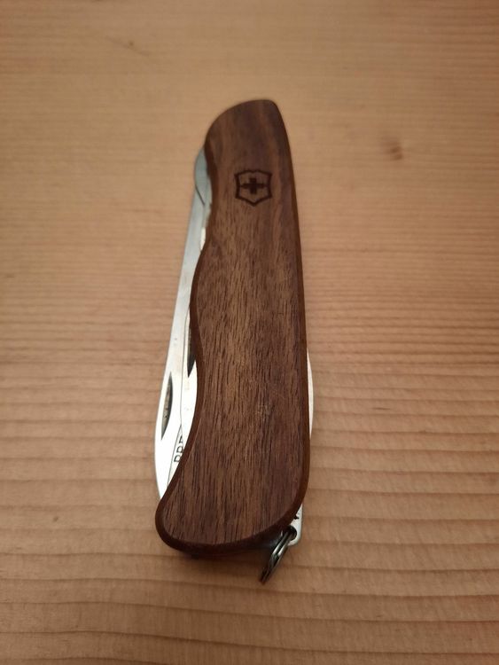 Victorinox FORESTER WOOD Messer Zustand gemäss Bilder | Kaufen auf Ricardo