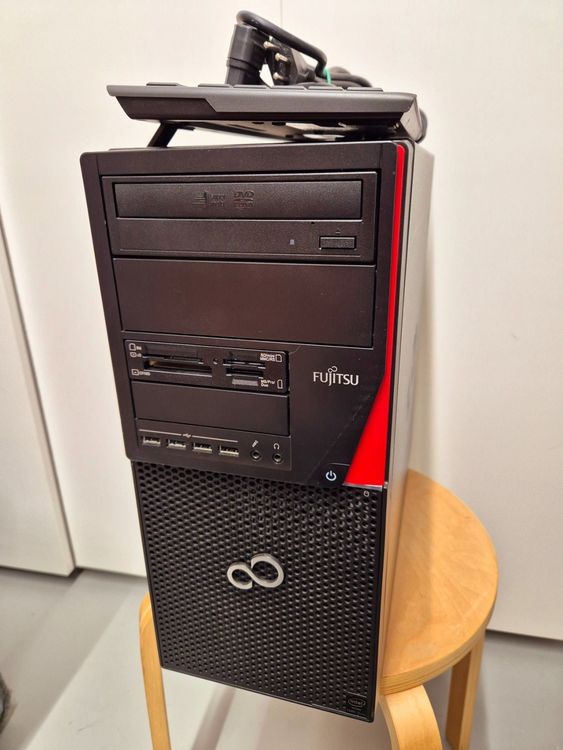 FUJITSU ESPRIMO P920 Tower mit Core i7 ab 1.- (Defekt) in Sitterdorf ...