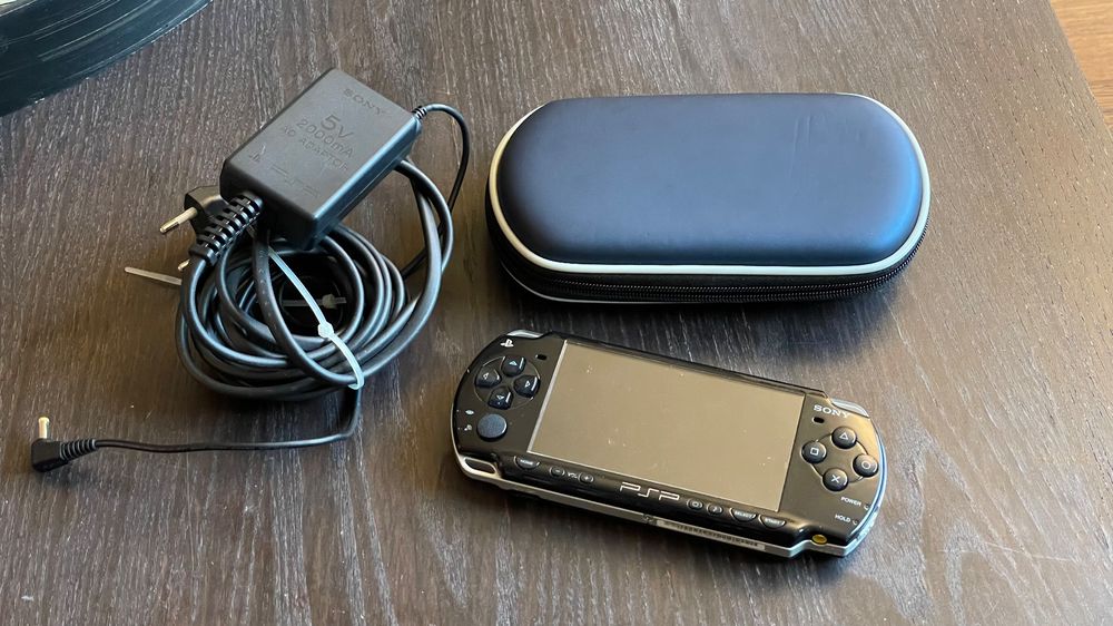 Sony Portable Spielkonsole PSP für 1.- (Gebraucht) in Zürich für CHF 45 ...