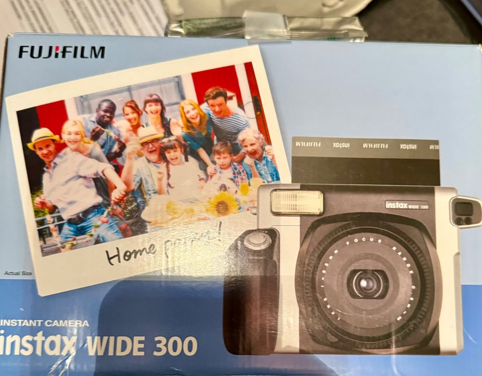 Fuji Instax wide 300 (Gebraucht) in Zürich für CHF 35 – mit Lieferung ...