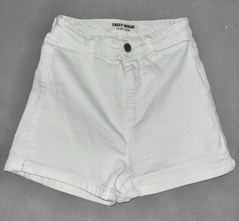 Kurze Hose (Gebraucht) in Rehetobel für CHF 1 – mit Lieferung auf Ricardo kaufen