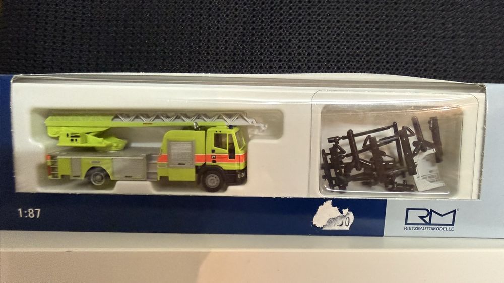Rietze 68548 - 1:87 - - Iveo Magirus "Feuerwehr Dietikon" (Neu (gemäss ...
