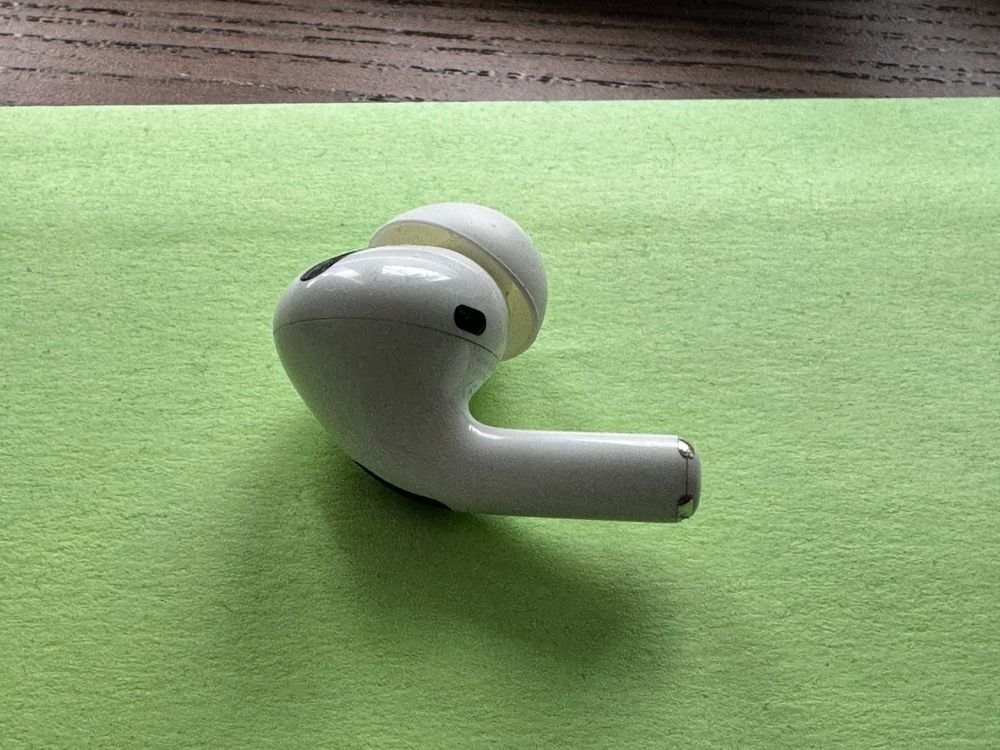 Airpods Pro 1st Gen - LEFT Airpod (Gebraucht) in Zürich für CHF 20 ...