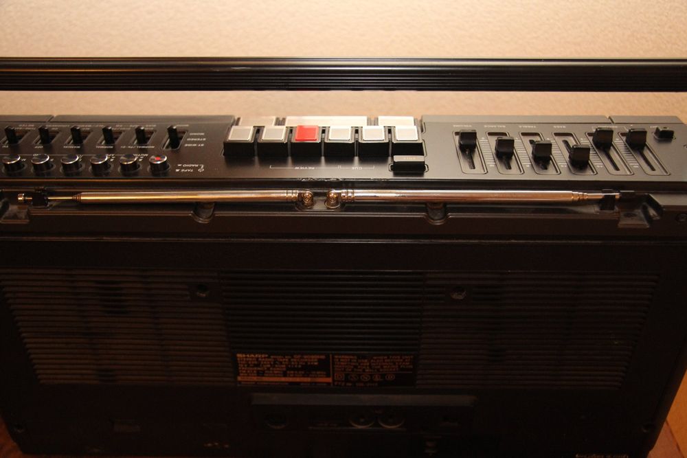 Sharp GF-9090, Ghettoblaster, Boombox, Stereo (Gebraucht) in für CHF ...