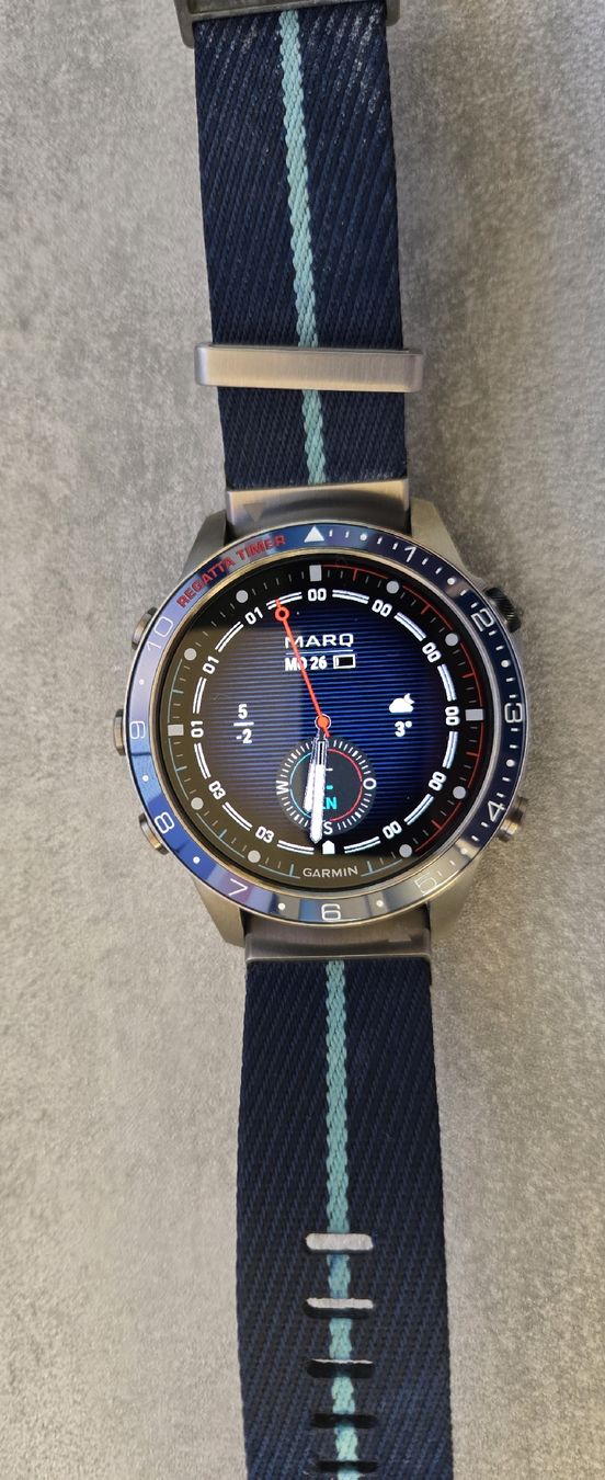 Garmin MARQ Captain - Premium Smartwatch - Top Zustand! (Gebraucht) in ...