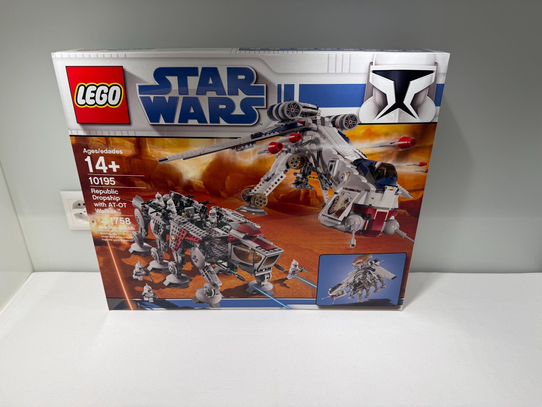 10195 Neu & OVP Lego Star Wars Republic Dropship with AT-OT (Neu und ...