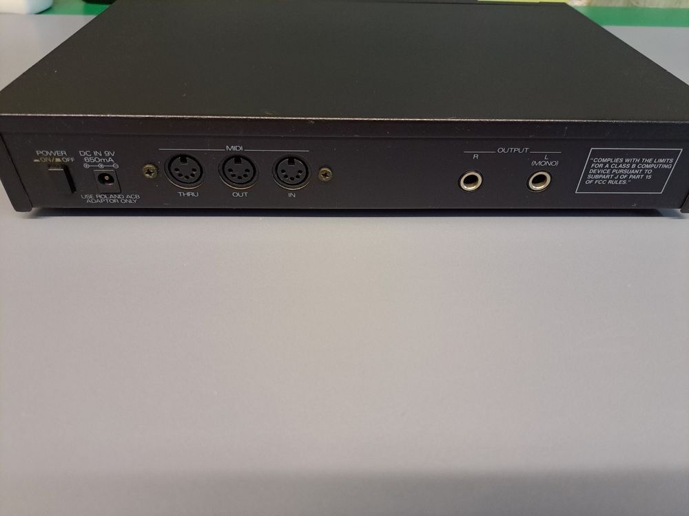 Roland MT-32 MIDI-Synthesizer-Modul, MIDI Soundmodul 1980s | Kaufen auf ...