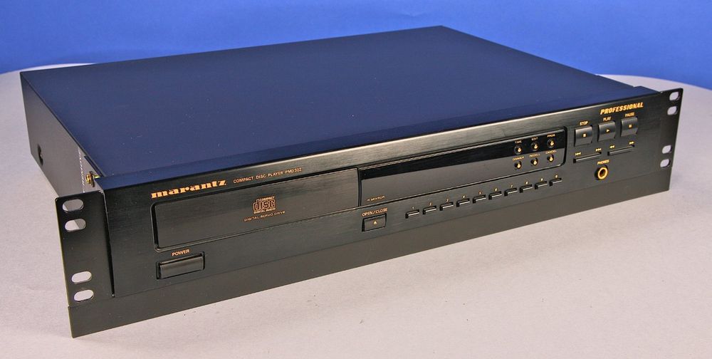 Marantz Professional CD-Player PMD302 (Gebraucht) in Engelburg für CHF ...
