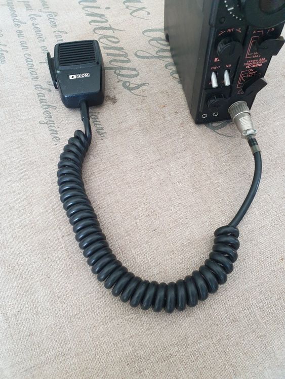 ICOM IC-202 VHF SSB Transceiver (Gebraucht) in Bottmingen für CHF 150 ...