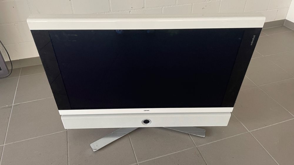 TV LOEWE. individual edition crystallized mit swarovski | Kaufen auf ...