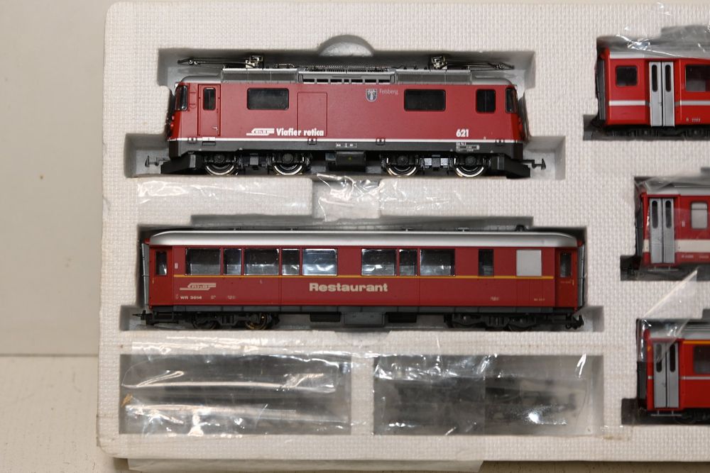 Bemo RhB /FO Set Lok + 4 Wagen mit OVP gem Fotos , läuft (Gebraucht) in ...