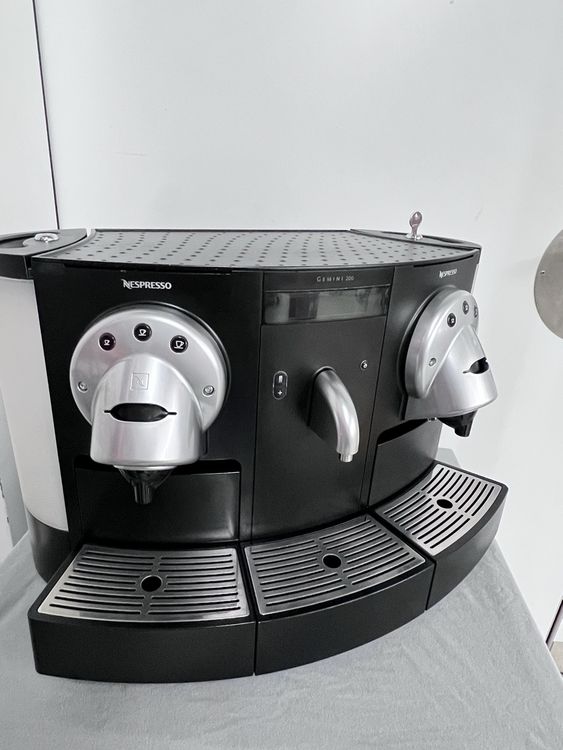 Nespresso Gemini CS 200 ab Service mit 9 Monate Garantie | Kaufen auf ...