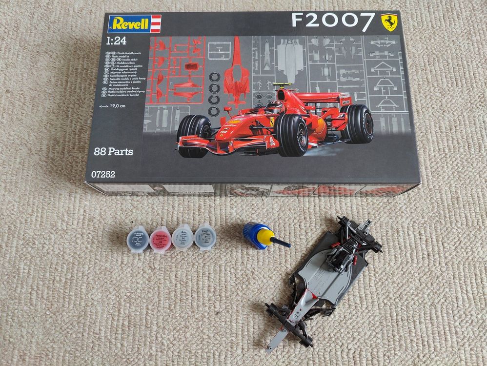 Revell Ferrari F2007 Modellbausatz 1:24 | Kaufen auf Ricardo