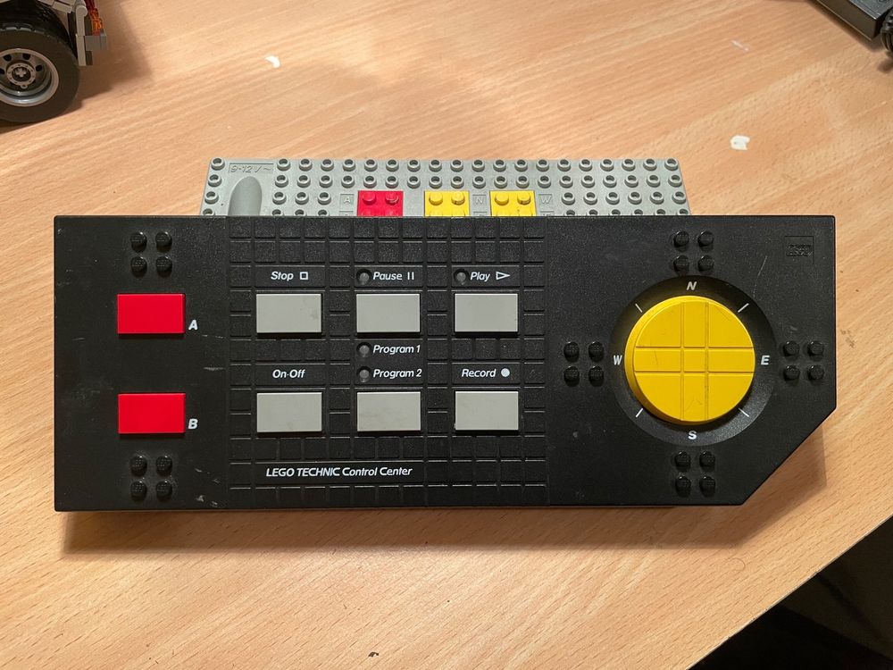 Lego technic 9v control center (Gebraucht) in für CHF 15 – mit ...