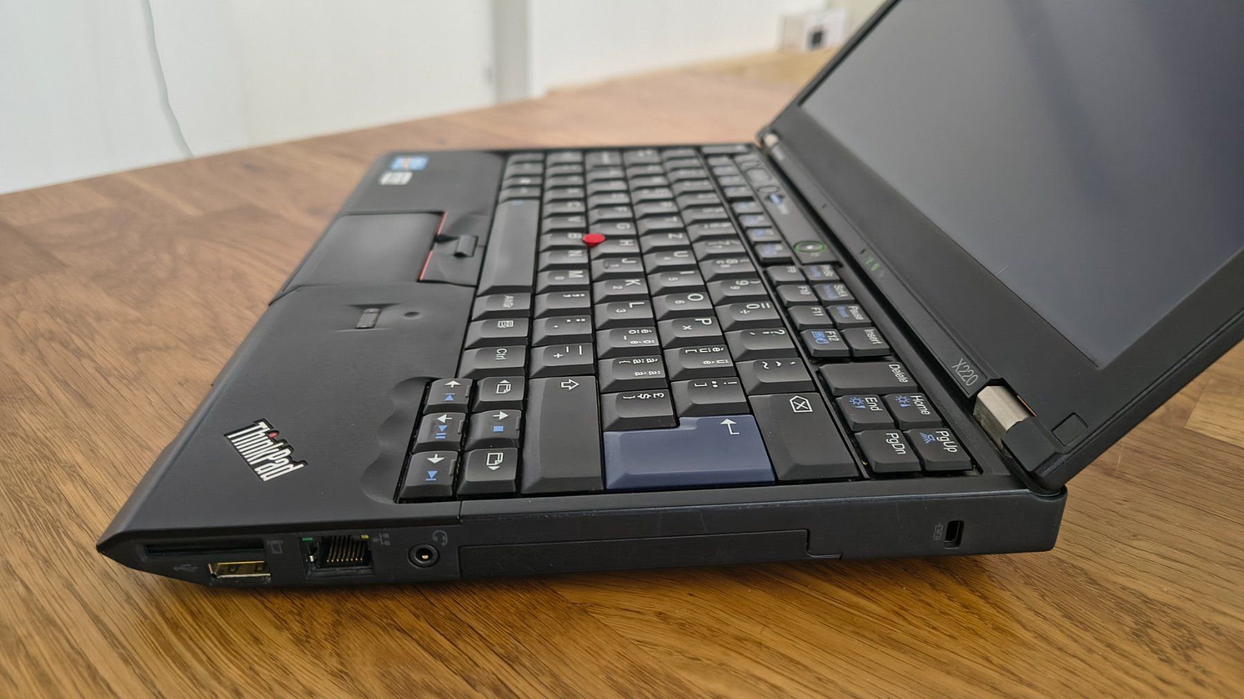 ThinkPad X220, INTEL i7, 8GB, SSD mit Windows11 PRO/Office (Gebraucht ...