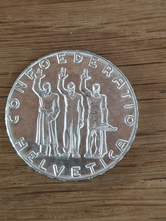 5 Franken Gedenkmünze 1941 Silber Bundesfeier unz./Stgl. (Gebraucht) in Mels für CHF 30 – mit ...