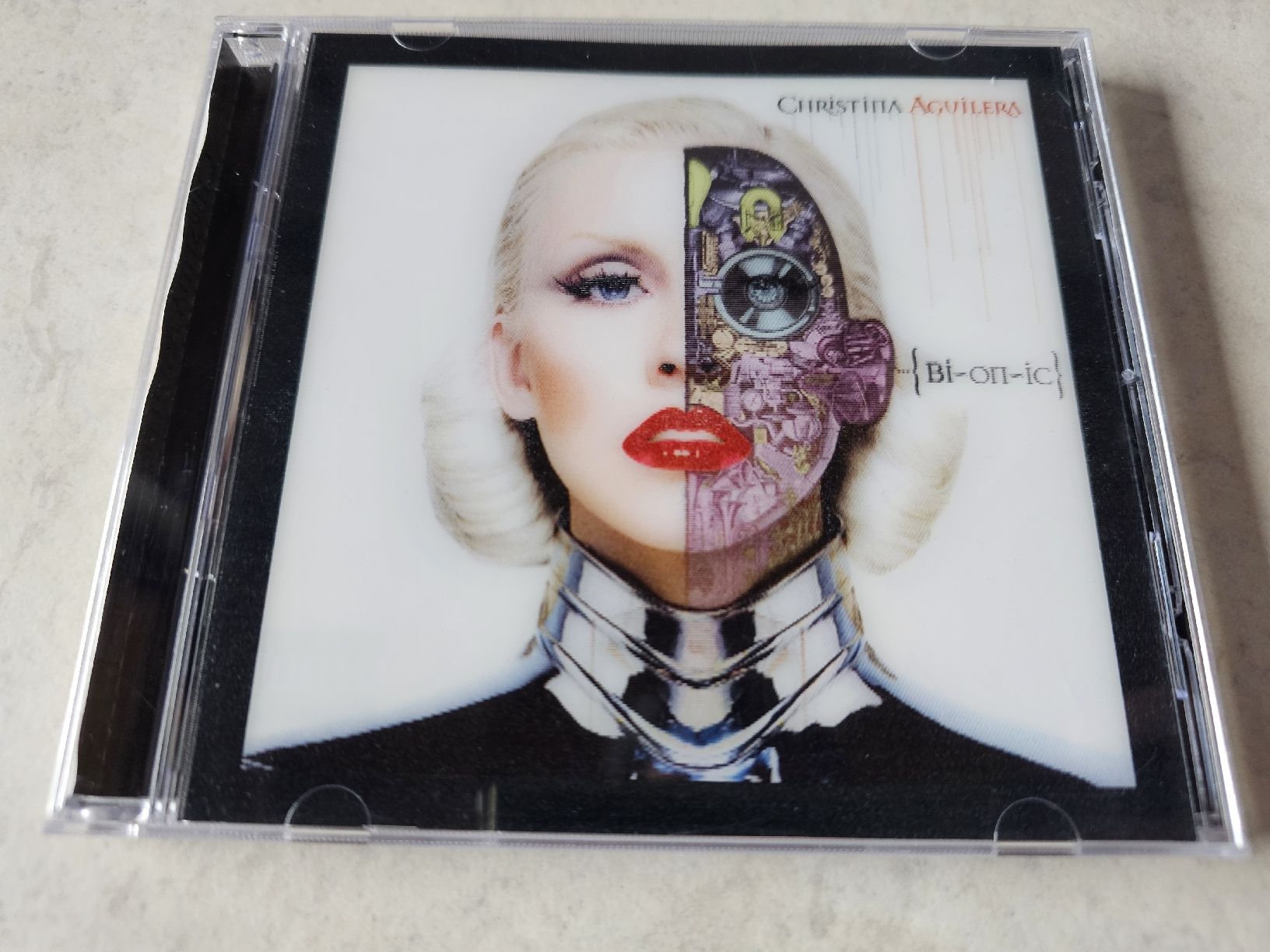 Christina Aguilera - Bi-on-ic / Mit 3D Cover (Gebraucht) in Schneisingen für CHF 3.5 – mit ...